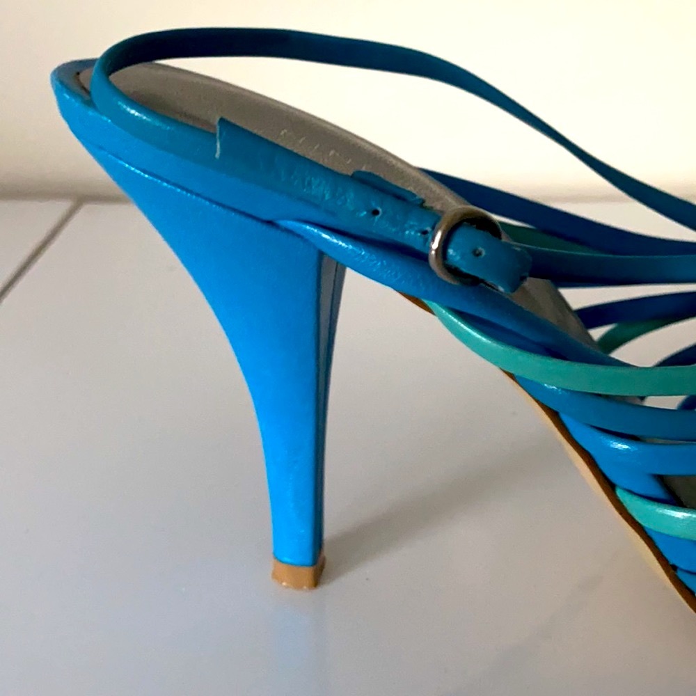 Nine West Shoe. /Shade Of Blue With A Touch Of Pale G… - Gem